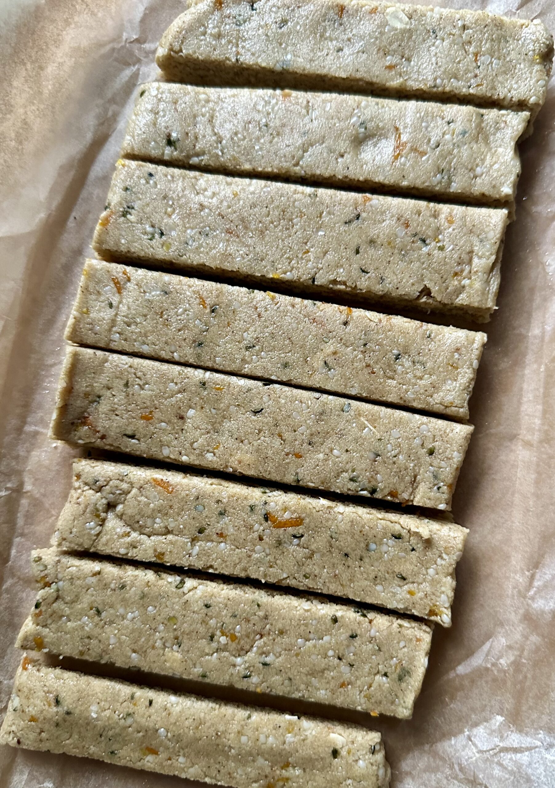 Easy n Delicious Tahini Protein Bars (no bake!) - Wellness by Lisa